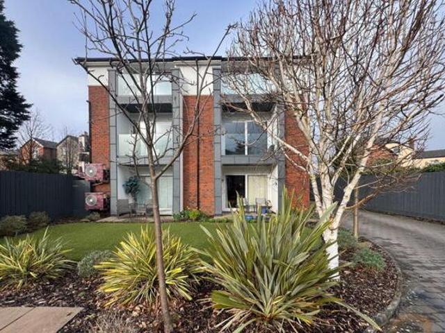 Dover Point, A Liverpool Road, 2 Bedroom Flat