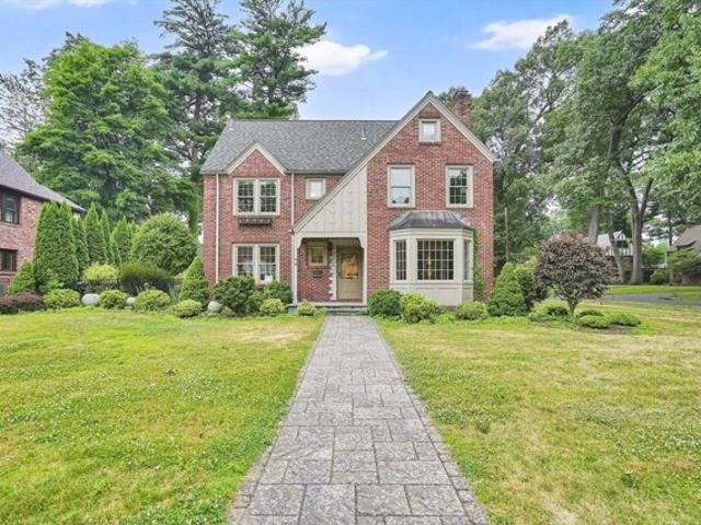 Dover Rd, Longmeadow, Home For Sale