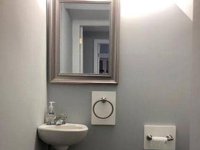 Dover Room for Rent!