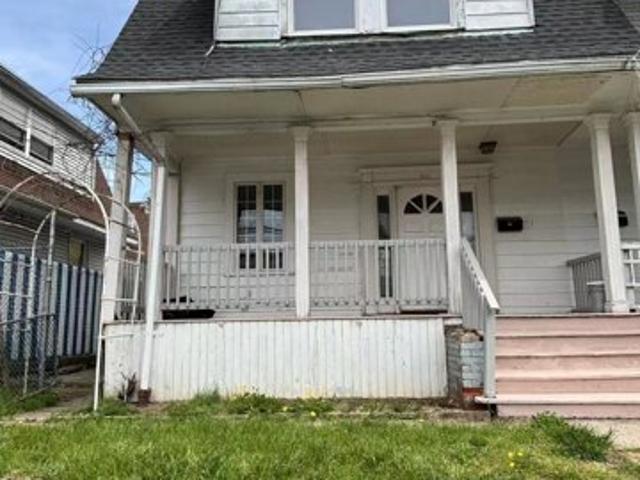 Dover St, Bridgeport, Home For Sale