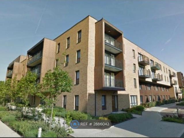 Dowding Drive, London SE9, 2 bed flat to rent, £1,960 pcm | PrimeLocation
