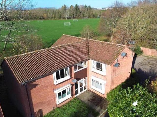 Dowding Way, Churchdown, Studio Flat For
