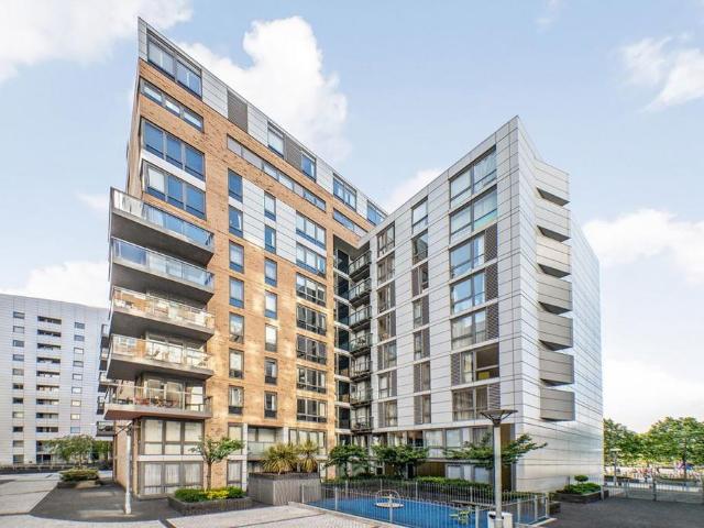 Dowells Street, Greenwich 3 bed flat to rent £3,500 pcm £808 pw