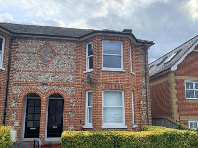 Down Road, Guildford, 3 Bedroom Semi detached