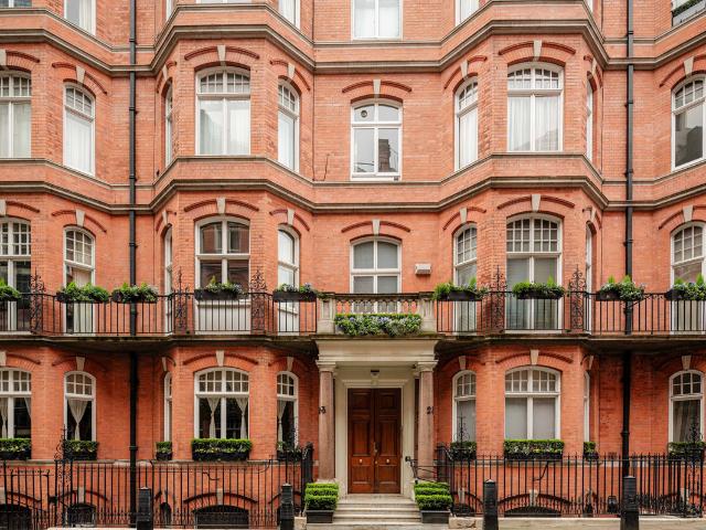 Down Street, London W1J, 2 bed flat to rent, £7,200 pcm | PrimeLocation