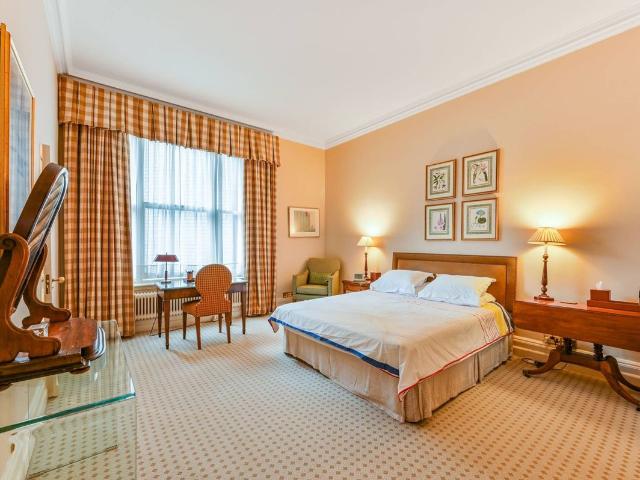 Down Street, Mayfair, London W1J, 1 bed flat to rent, £5,850 pcm | PrimeLocation