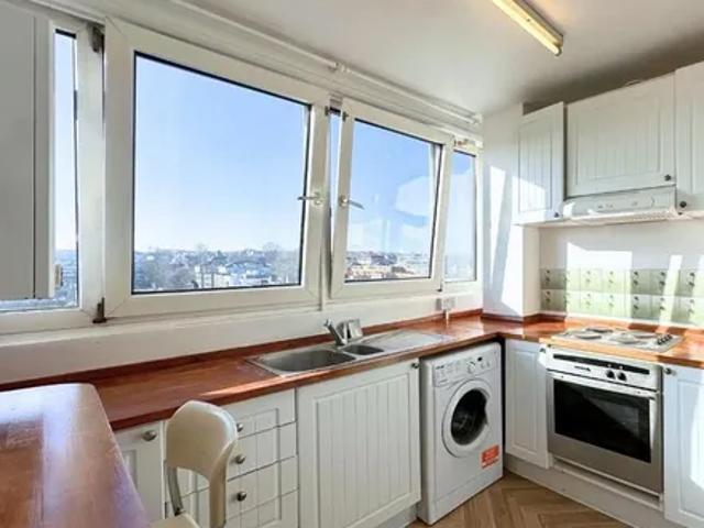 Downholme, 101 107 Upper Richmond Road, London, SW15 2SW, United Kingdom | 2 bed apartment for rent #140396856 | Rentberry