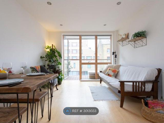 Downham Wharf, London N1, 2 bed flat to rent, £2,950 pcm | PrimeLocation