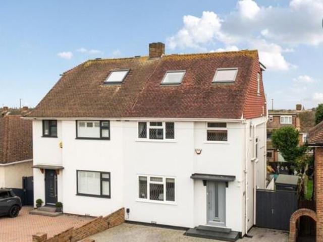 Downland Avenue, Southwick, 3 Bedroom Semi detached