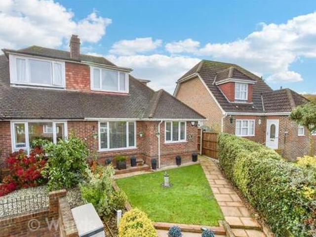 Downs View Road, Penenden Heath, 2 Bedroom Chalet