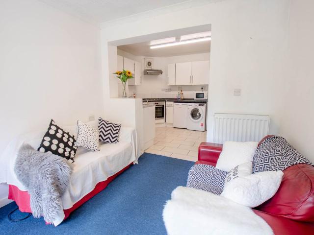 Downs Road, Canterbury, Kent CT2, Room to rent, £580 pcm | PrimeLocation