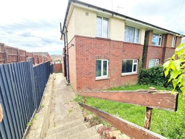 Downs Road, Hastings TN34, 2 bed flat to rent, £1,200 pcm | PrimeLocation