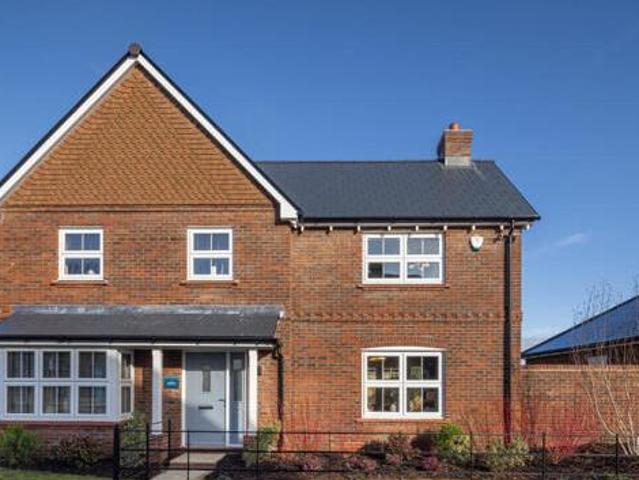 Downsview Avenue, Storrington, 4 Bedroom Detached
