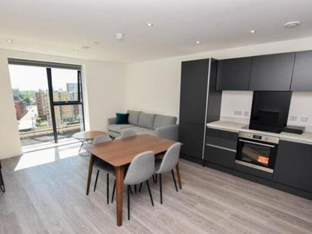 Downtown, Woden Street, 2 Bedroom Flat
