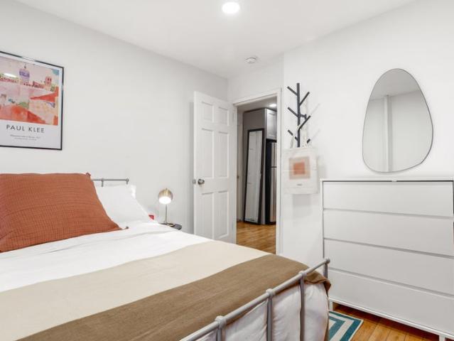 Downtown apt in great location!