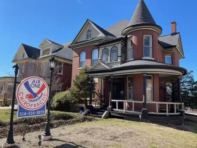 Downtown Belleville Furnished Apartment 201 S Illinois St