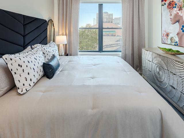 Downtown Dallas Apartments with Resident Events