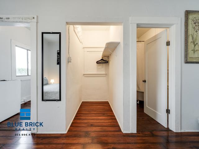 Downtown Life Made Easy – Bright Fully Furnished Studio