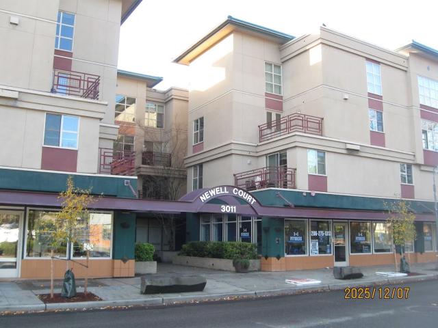 Downtown Mercer Island designed by Roger Newell