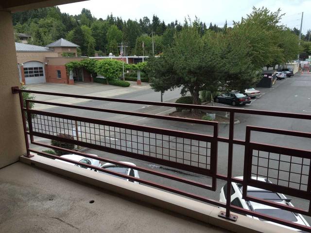 Downtown Mercer Island designed by Roger Newell 1 Bedroom Apartment for Rent at 3011 78th Ave Se, Mercer Island, WA 98040 Downtown Mercer Island