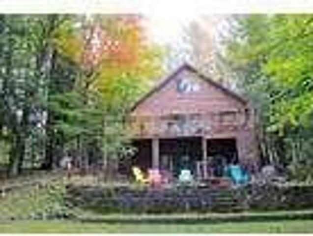 Downtown Old Forge 3Br 1Ba Chalet
