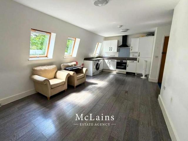Downton Court 1 bed flat to rent £1,000 pcm £231 pw