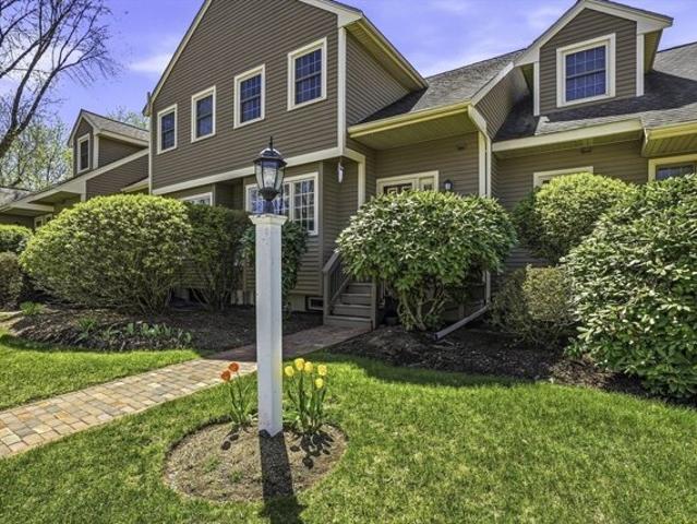 Doyle Ln Unit,hopkinton, Condo For Sale