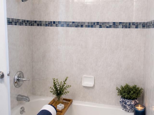 DO8831 TA2 RUBS 2 Bedroom Apartment for Rent at 8831 Rosecrans Ave, Downey, CA 90242 Downey