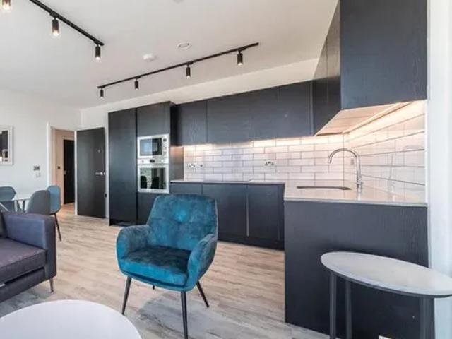DSG Retail Limited, 1 Portal Way, London, W3 6RS, United Kingdom | 1 bed house for rent #167549309 | Rentberry