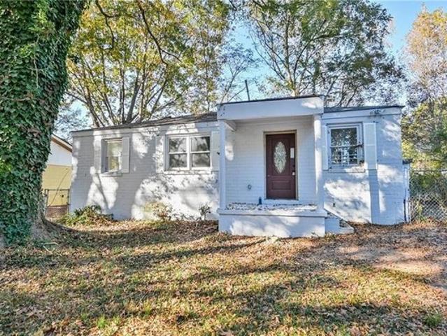 2533 Godfrey Dr NW, Atlanta, GA 30318