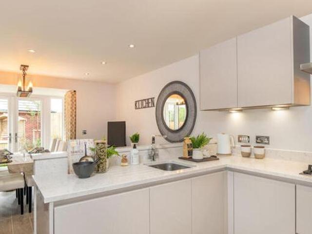 Drove Lane, Yapton, 3 Bedroom Semi detached