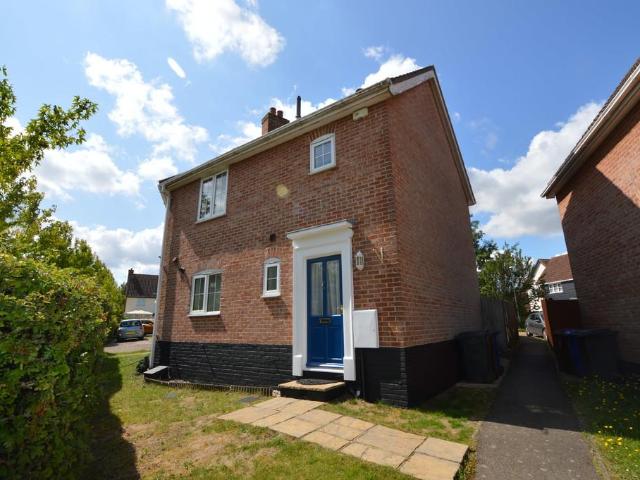 Drovers Avenue, Bury St. Edmunds 3 bed end of terrace house to rent £1,475 pcm £340 pw