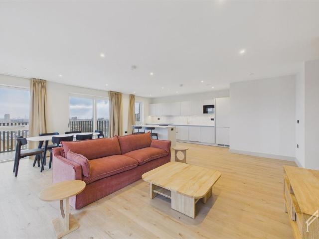 Draycote House, London NW9, 3 bed flat to rent, £3,400 pcm | PrimeLocation