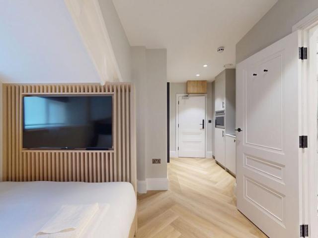 Draycott Avenue, London SW3 Studio to rent £2,130 pcm £492 pw