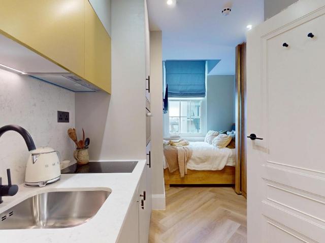 Draycott Avenue, London SW3, Studio to rent, £2,130 pcm | PrimeLocation