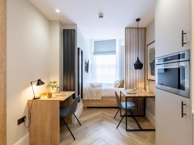 Draycott Avenue, SW3 Studio to rent £2,423 pcm £559 pw