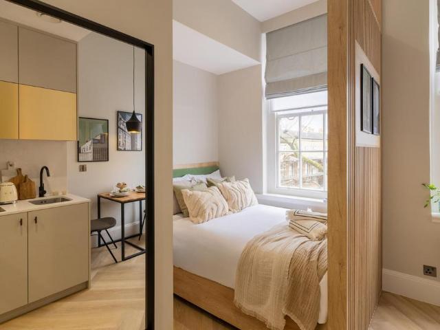 Draycott Avenue, SW3 Studio to rent £2,620 pcm £605 pw