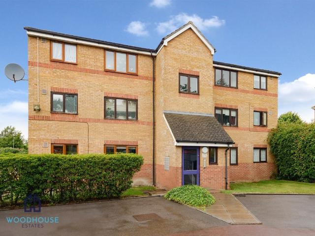 Draycott Close, Cricklewood NW2, 1 bed flat to rent, £1,525 pcm | PrimeLocation