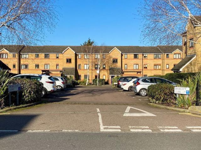 Draycott Close, London NW2, 1 bed property to rent, £1,600 pcm | PrimeLocation
