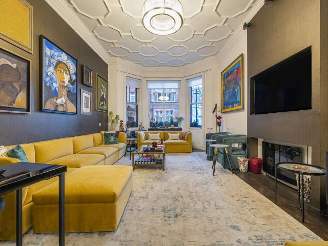 Draycott Place, Chelsea, London SW3, 3 bed flat to rent, £12,000 pcm | PrimeLocation