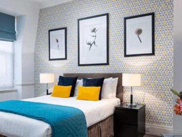 Draycott Place, Chelsea, Studio Flat For