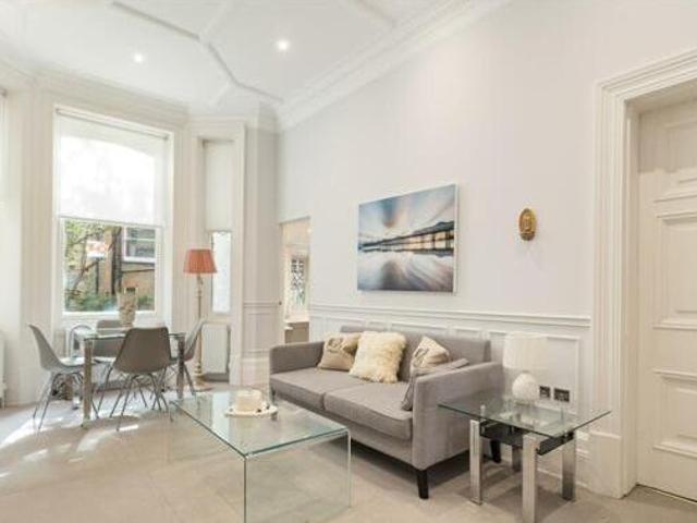 Draycott Place, London, 1 Bedroom Flat