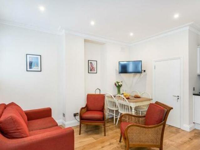 Draycott Place, London, Studio Flat For