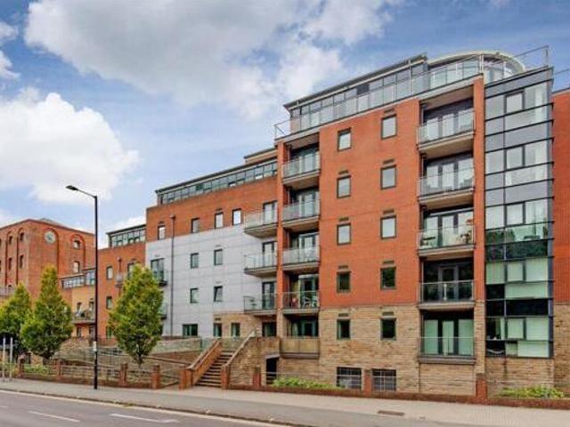 Draymans Court, Ecclesall Road, 2 Bedroom Penthouse