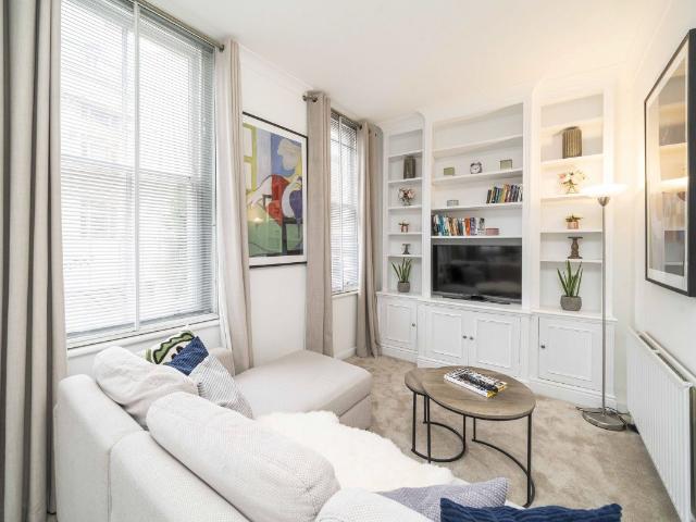 Drayton Gardens SW10, 1 bed flat to rent, £3,012 pcm | PrimeLocation