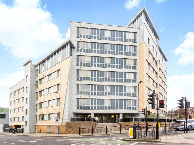 Drayton Green Road, West Ealing W13, 2 bed flat to rent, £2,000 pcm | PrimeLocation