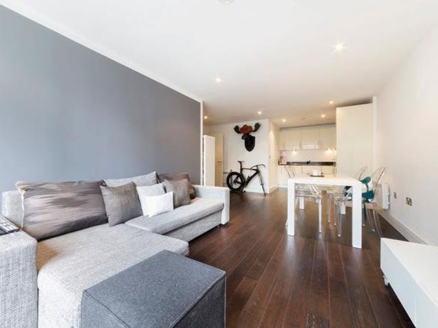 Drayton Park, Drayton Park N5, 2 bed flat to rent, £2,950 pcm | PrimeLocation
