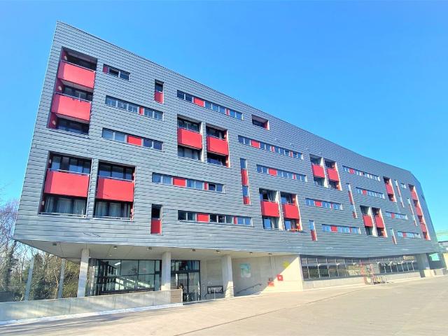 Drayton Park, London N5, 1 bed flat to rent, £1,950 pcm | PrimeLocation