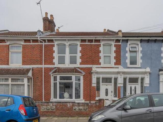 Drayton Road, Portsmouth, 2 Bedroom Flat
