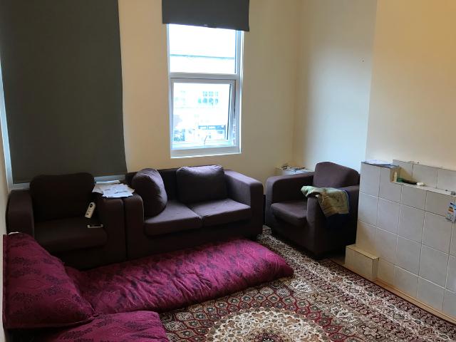Drayton Waye, Harrow, Middlesex HA3, 2 bed flat to rent, £1,800 pcm | PrimeLocation